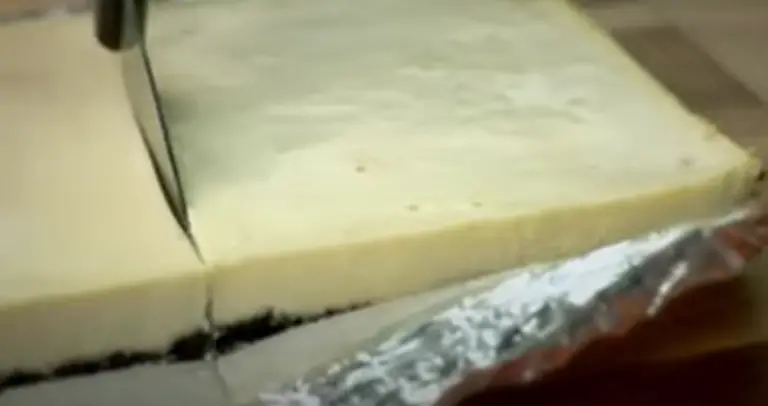 Philadelphia Cheesecake Recipe || The Most Traditional Dessert