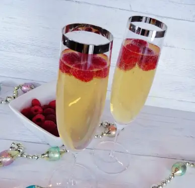 Top 10 Pink Whitney Drink Recipes || Explore Your Summer In New Ways