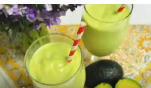 Avocolada Tropical Smoothie Recipe|| A 10-Minutes Easy Recipe